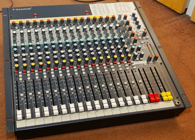 SOUNDCRAFT FX16II ANALOGUE audio mixer, 16 Mic amps, 16 direct channel ...