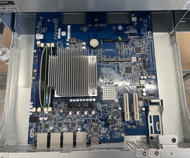 QNAP TS-EC2480U-RP 24-BAY E3-1245V3 4GB Ram Storage #EWR-P1 $3,375.18 - PicClick CA