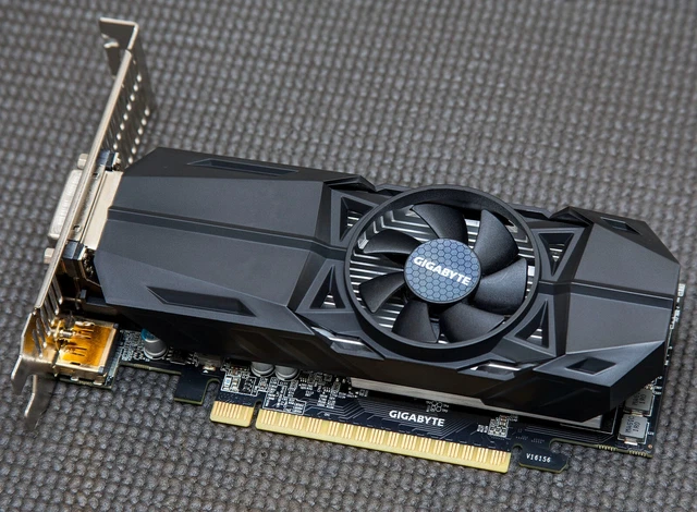 GIGABYTE GEFORCE GTX 1050 Ti LP LOW PROFILE 4G GPU 4 GB Graphics Card ...