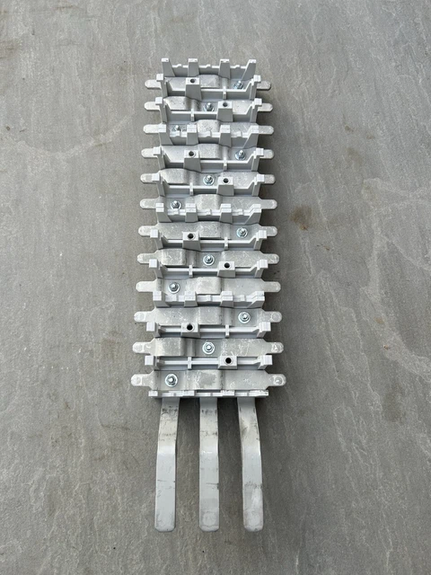 EATON PANEL MCCB Distribution Board Box Fuse 6 Way 3 Phase Busbar For ...