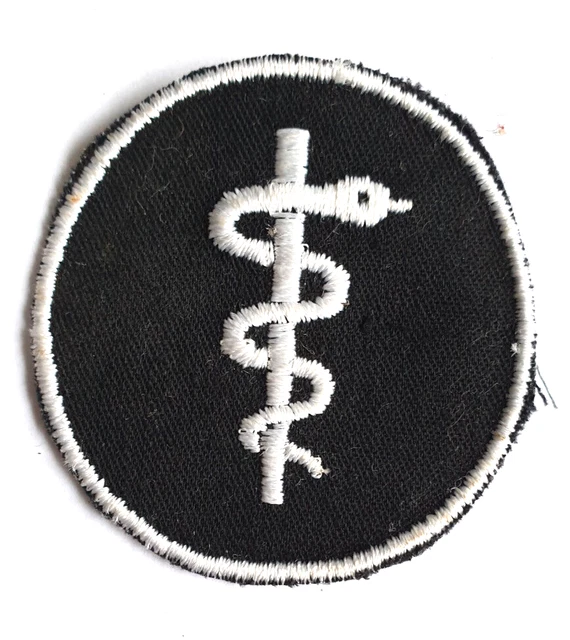 AUFNÄHER PATCH DDR evt. ?? --Fachdienstabzeichen Sanitätsdienst-- EUR 4 ...