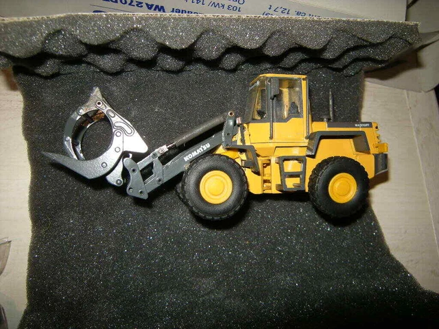 1:50 CONRAD RADLADER Komatsu WA-3 Serie Wheel Loader in OVP EUR 49,90 ...