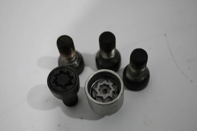 VW T-CROSS C11 Locking Wheel Nut Bolts And Key Code D 5Q0698137 £54.99 ...