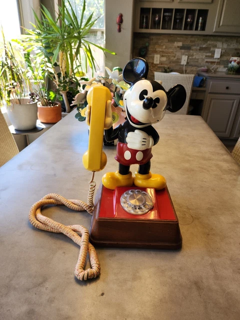 VINTAGE STANDING THE MICKEY MOUSE PHONE 70s Rotary Dial & Disney Cord ...