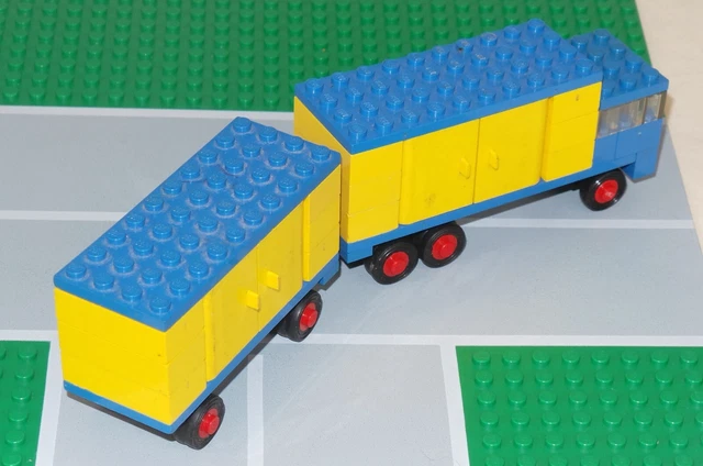 LEGO LEGOLAND - Vintage - Camion et remorque Ref 685 EUR 16,00 ...