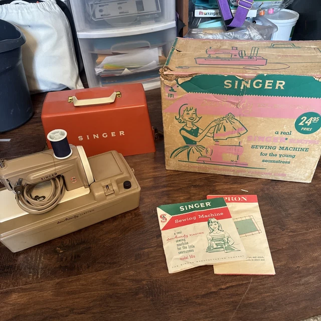 VINTAGE SINGER SEWHANDY Model 50D Child’s Sewing Machine in Case w/ Box ...