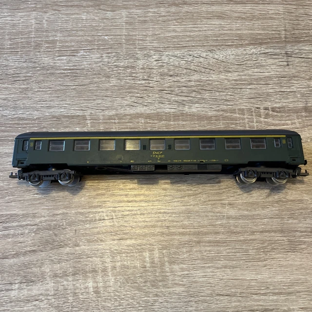 LIMA 309102 HO Gauge/1:87 Scale Green SNCF Coach £3.83 - PicClick UK