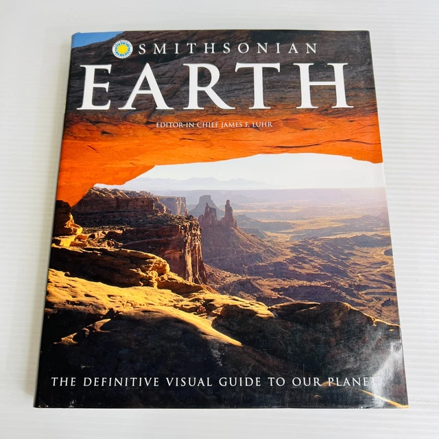 SMITHSONIAN EARTH VISUAL Guide To Our Planet Large Hardcover Book $26. ...