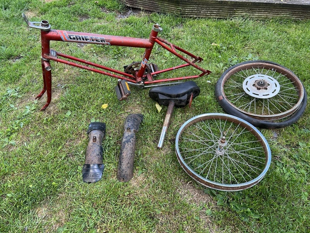 1977 MK1 RALEIGH Grifter Twin Bridge Restoration Project In Red £208.72 ...