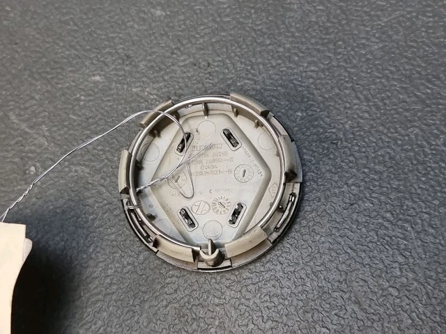 ENJOLIVEUR CENTRAL POUR jante alu - Renault Megane IV - 403152085R ...