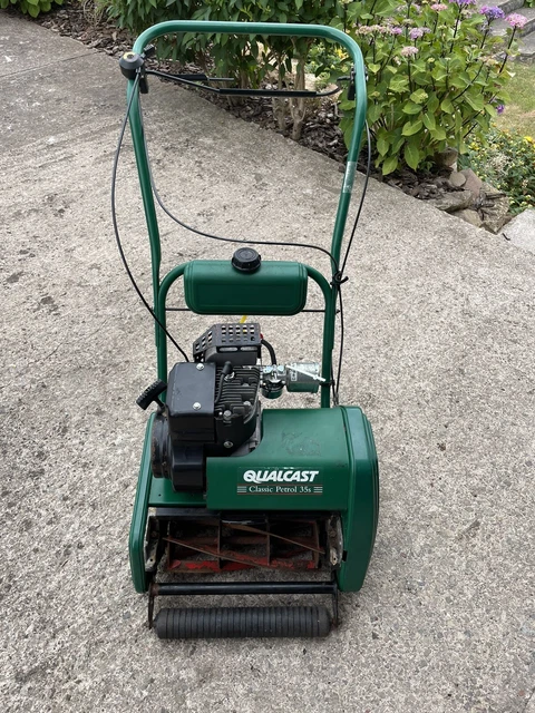 QUALCAST SUFFOLK PUNCH Classic 35s Self Propelled Petrol Lawnmower £40. ...