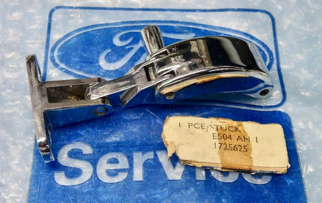 ANGLIA 105E GENUINE Ford Nos R/H Opening Rear Quarter Vent Window ...