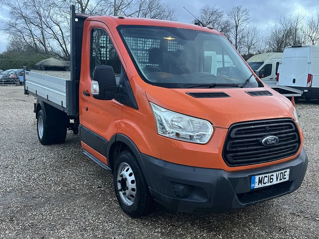 FORD TRANSIT 2,2 RWD TWIN WHEEL TIpper 350 MWB Orange Manual Diesel ...