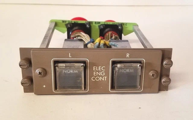 BOEING 767 AIRCRAFT Engine Control Panel 233T3242-10 £142.48 - PicClick UK