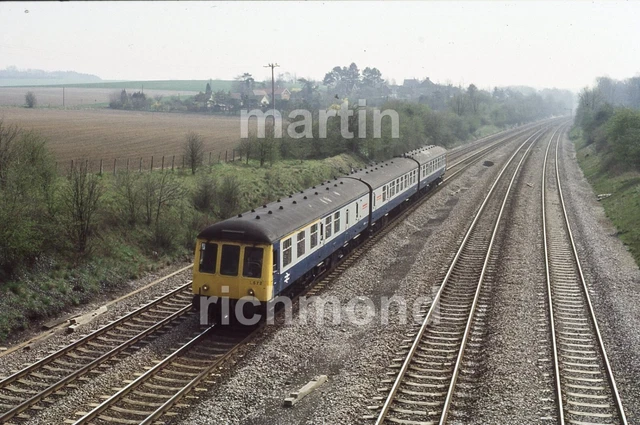 BRITISH CLASS 119 DMU L572 51082 1980's 35mm Positive Slide RN381 £2.99 ...