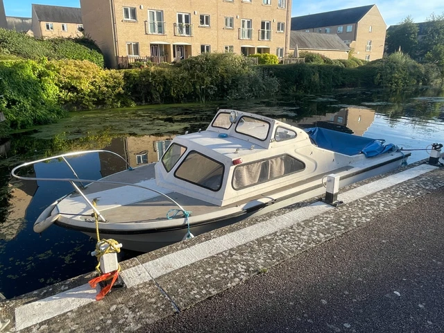 NORMAN 18 CABIN cruiser boat with 25hp outboard £1,000.00 - PicClick UK