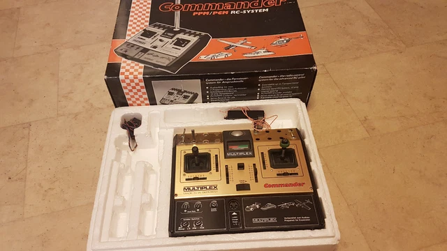 ÉMETTEUR ET RÉCEPTEUR FM Multiplex Commander 35 MHz EUR 40,11 - PicClick FR