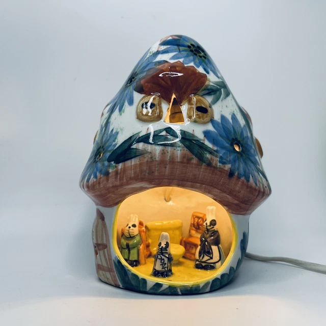 VINTAGE DEREK FOWLER Night light Rabbit Family in Large Mushroom ...