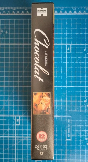 CHOCOLAT - JULIETTE Binoche,Judi Dench,Johnny Depp (PAL VHS) with Bonus ...