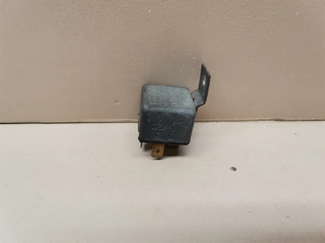 RELAIS GRIS ORIGINAL Bosch 12V-30A-Opel Rekord Monza Ford Ref ...
