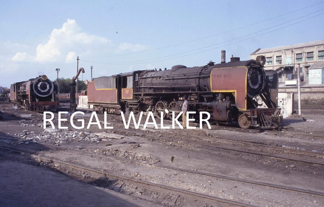 ORIGINAL 35MM INDIA Indian Ir Railway Slide Loco- Traction Scene 1990 £ ...
