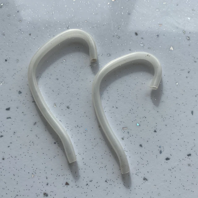 BRITISH ARMY .INVISIO S10 Cable Retainers Over The Ear.Excellent ...