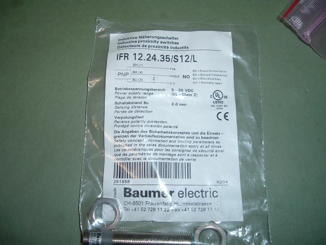 BAUMER ..........IFR 12 24 35 S12 L........ Switch Sensor... New Sealed ...