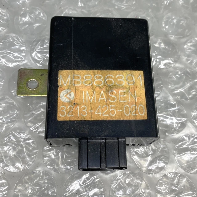 4WD INDICATOR CONTROL Unit Mitsubishi Pajero V47Wg Mk2 2.5T EUR 23,87 ...