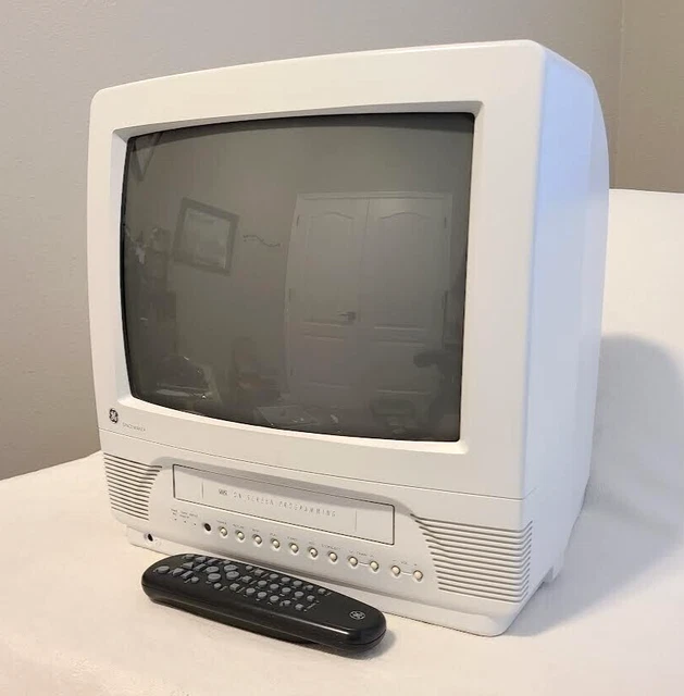GE SPACEMAKER 13TVR70 13" CRT TV/VCR Combo Retro Gaming White w/ Remote ...