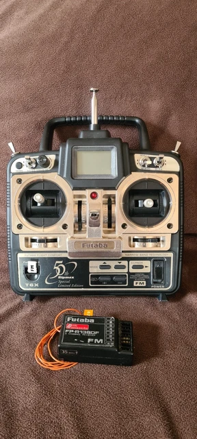 VINTAGE FUTABA T6X 50th Special 35MHz Transmitter & FP-R138DF Duel ...