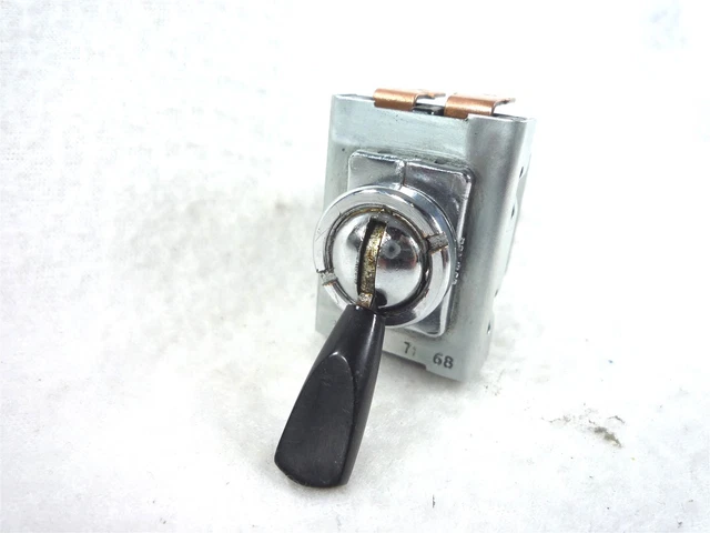 AUSTIN HEALEY MG Midget Lucas Trafficator Toggle Switch Rover P5 P5B ...