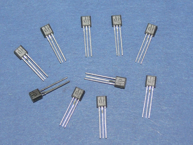 SILICONIX BS250 TRANSISTOR P-Channel Mosfet 10 Pièce Soudure EUR 10,08 ...