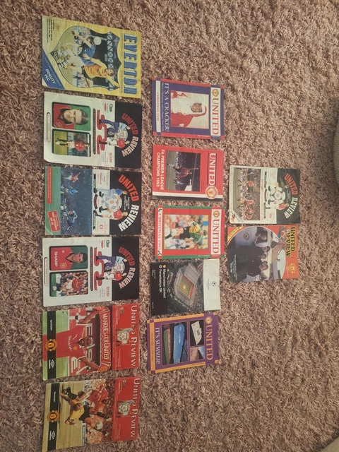 MANCHESTER UNITED VINTAGE Matchday Programmes 1980 - 1998 X 13 £21.50 ...