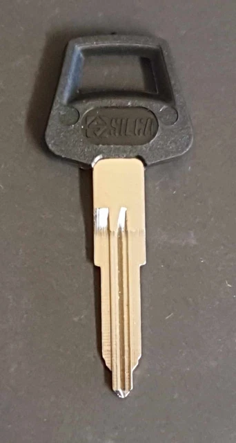 LAND ROVER LOTUS Maserati Sterling Innocenti Ford Lotus Austin Iveco ...