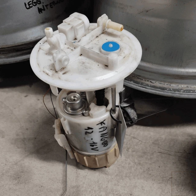 8200155188 POMPE À essence pour RENAULT KANGOO 1.6 16V MNV 2003 1beda8 ...