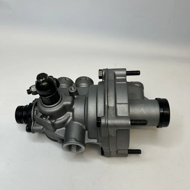 WABCO BRAKE LOAD Sensing Valve Relay LSV 4757100240 Fits DAF Iveco ...