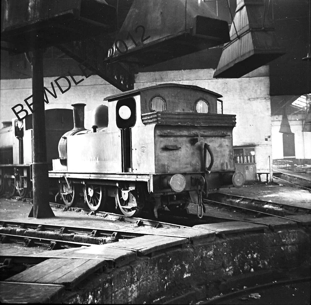 NEGATIVE 6X6CM LNER TANK 68704 INSIDE TYNE DOCK SHED MPD 20/9/1963 £3. ...