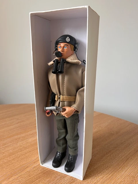 VINTAGE PALITOY ACTION Man Tank Commander outfit with eagle eyes Action ...