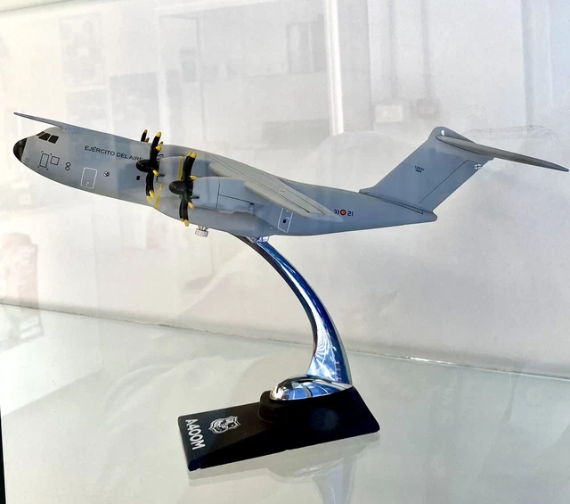 A400M MODEL COLLECTION EUR 195,00 - PicClick FR