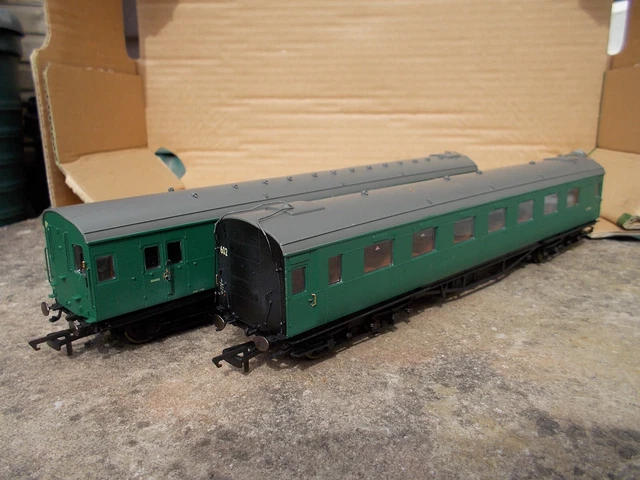 HORNBY OO GAUGE Southern Region Maunsell 2-Car Pull-Push Set 602 ...