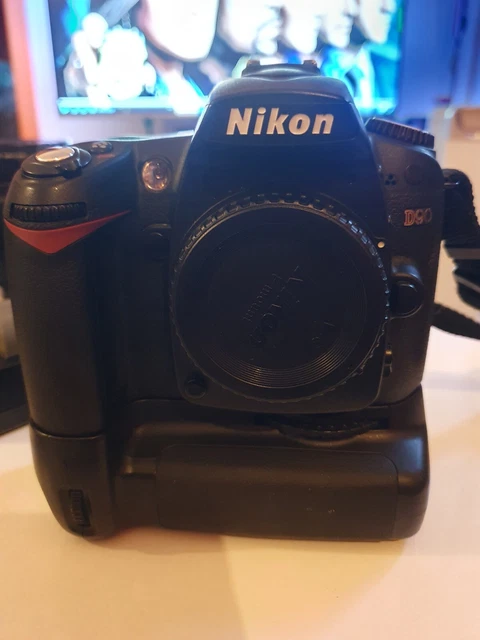 BOITIER NUMERIQUE REFLEX NIKON D90 AVEC OBJECTIF 28-70mm EUR 200,00 ...