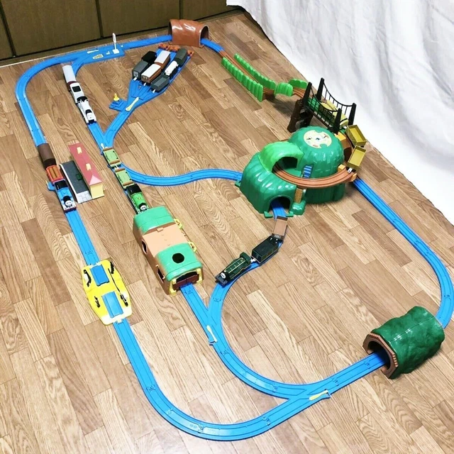 TAKARA TOMY THOMAS & Friends Plarail set Doki Doki Mountain Spencer ...