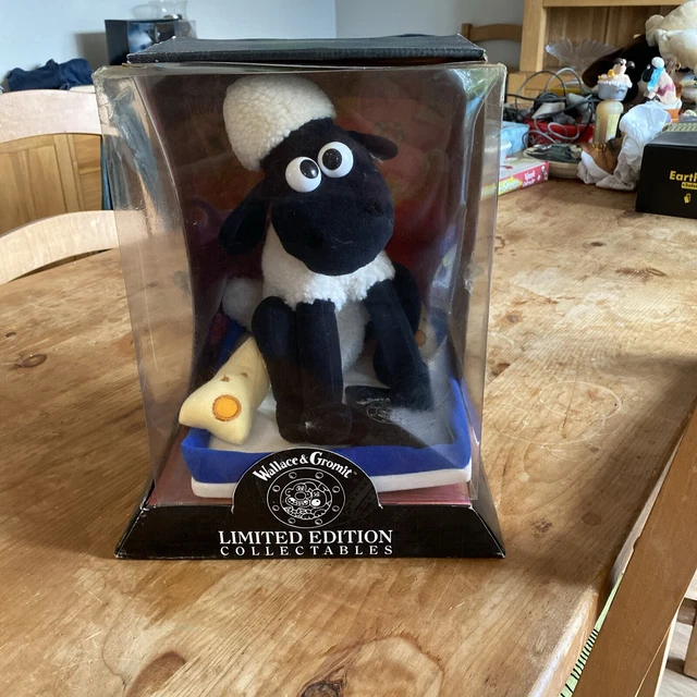WALLACE AND GROMIT Limited Edition Collectables Shaun The Sheep £20.00 ...