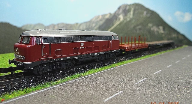 MINITRIX SPUR N Güterzug mit Diesellok BR 216 001-8 und 2 Güterwagen, OVP | E70 EUR 74,95 ...