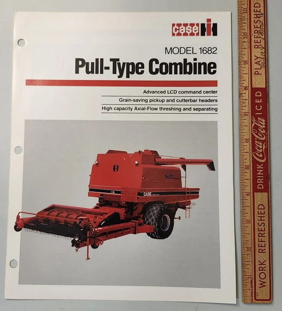 CASE INTERNATIONAL HARVESTER 1682 Pull-Type Combine Vintage Brochure ...