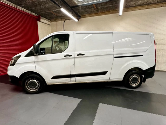 FORD TRANSIT CUSTOM Panel Van - 2018 - 1 owner - LWB - price plus vat £ ...