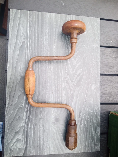 ANTIKER HANDBOHRER BOHRWINDE Mechanische Bohrmaschine Brustleier Retro ...