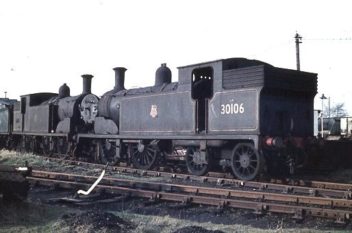 ORIGINAL COLOUR SLIDE of 30106 SR M7 class steam loco £4.87 - PicClick UK