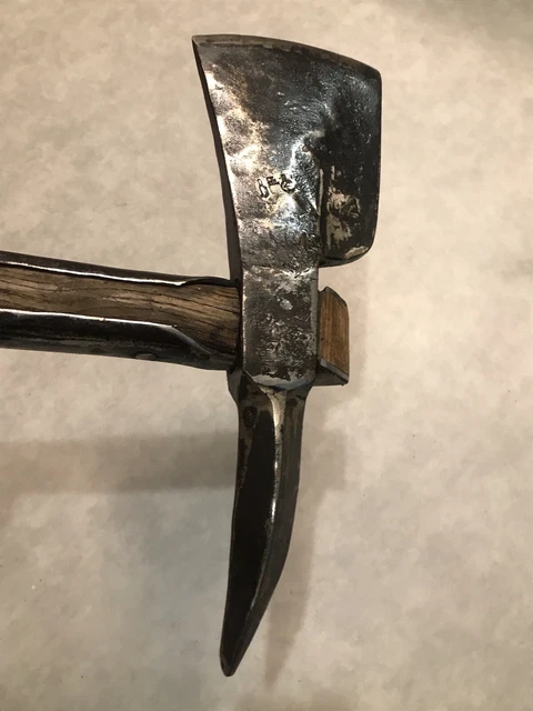 OUTIL ANCIEN HACHE Pioche De Pompiers Bret Old Tool EUR 65,00 - PicClick FR