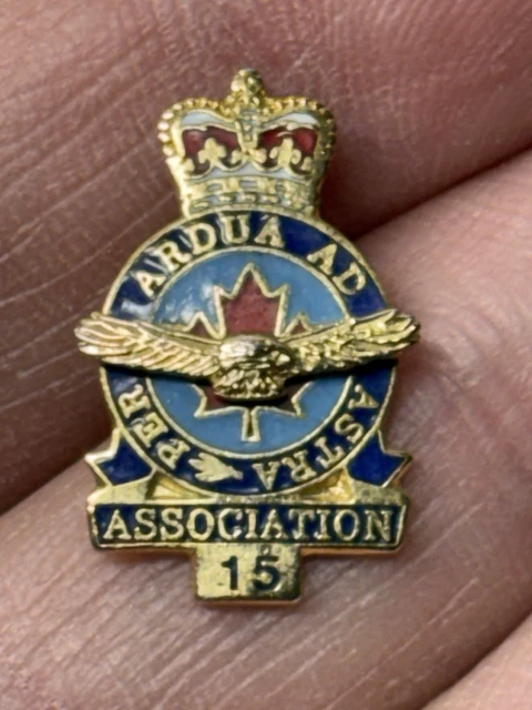 ROYAL CANADIAN AIR Force RCAF Association 15 Years Enamel Pin ***READ ...